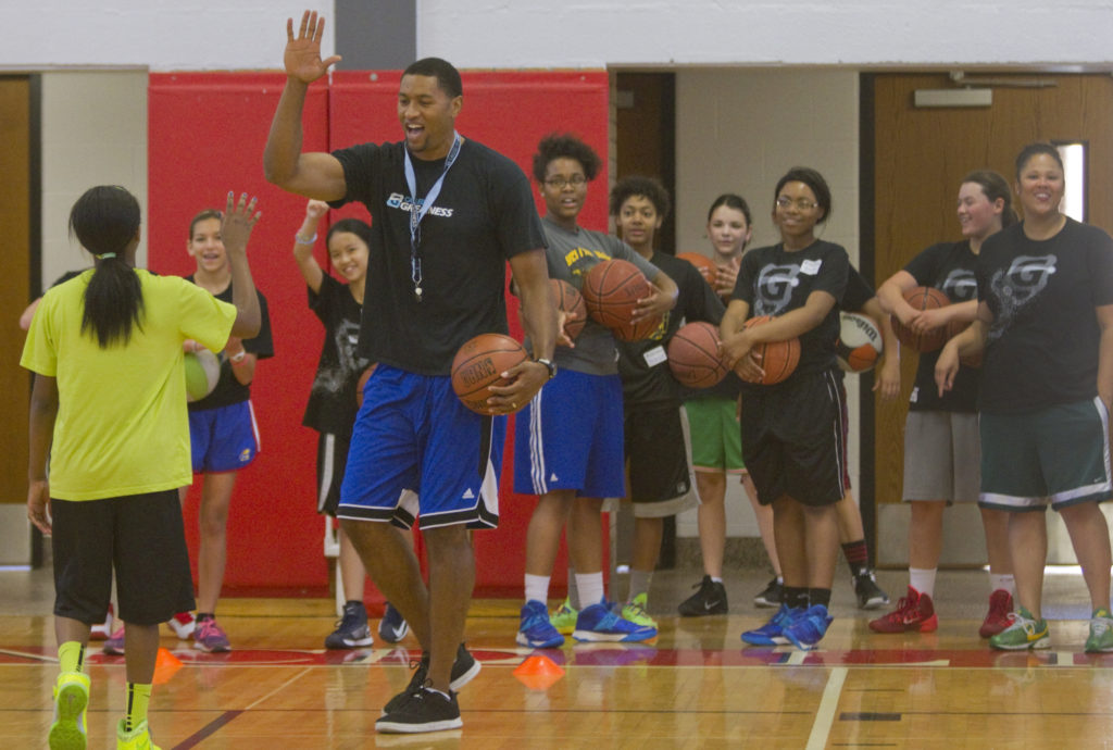 Self singles out Simien, Robertson at Parent/Child Camp | News, Sports ...